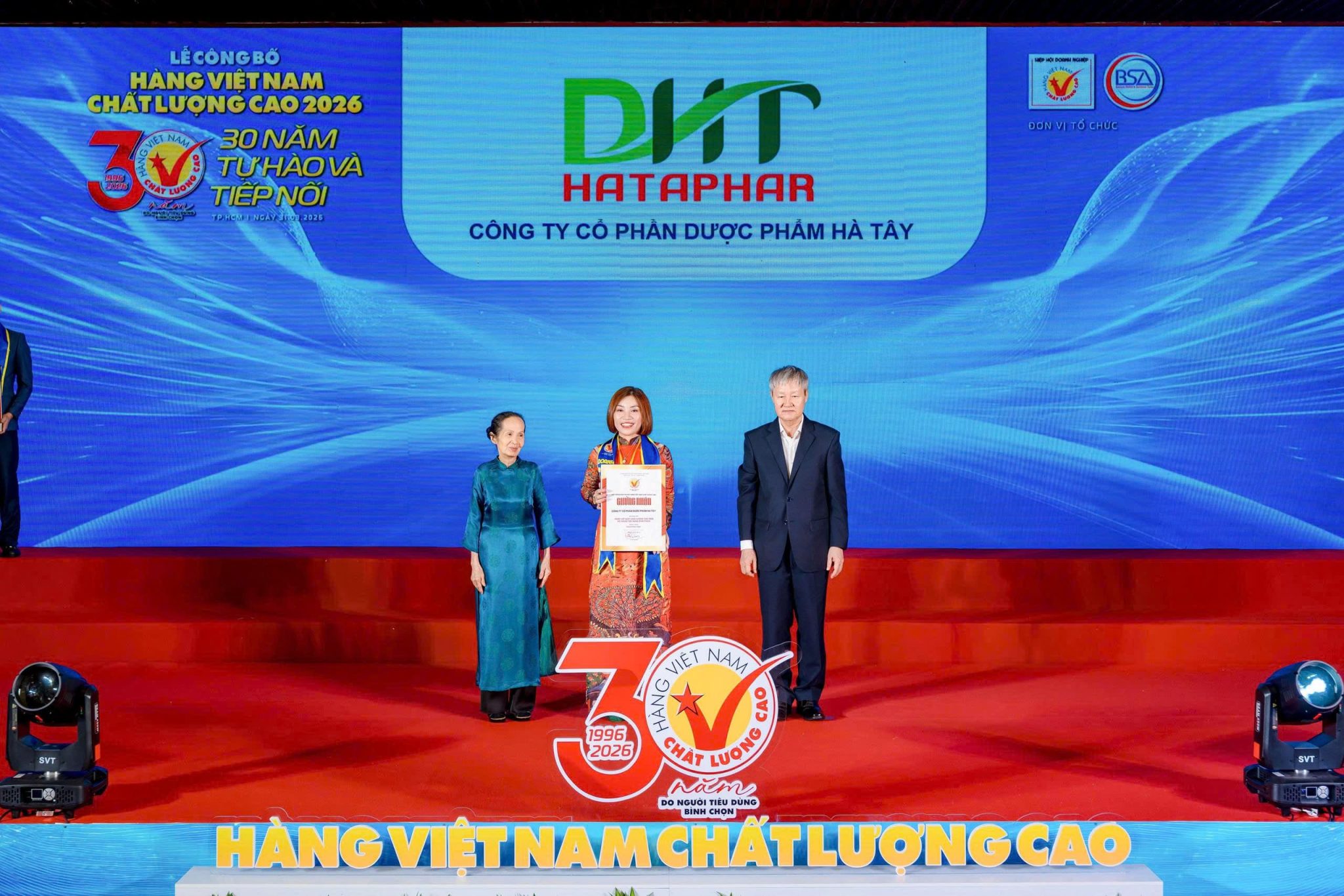 HATAY PHARMACEUTICAL HONORED WITH "VIETNAMESE HIGH-QUALITY GOODS" AWARD ...